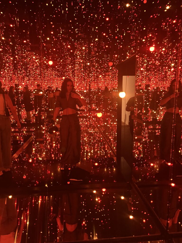 Yayoi Kusama’s Infinity Rooms Evoke Her Inner Battle With ...