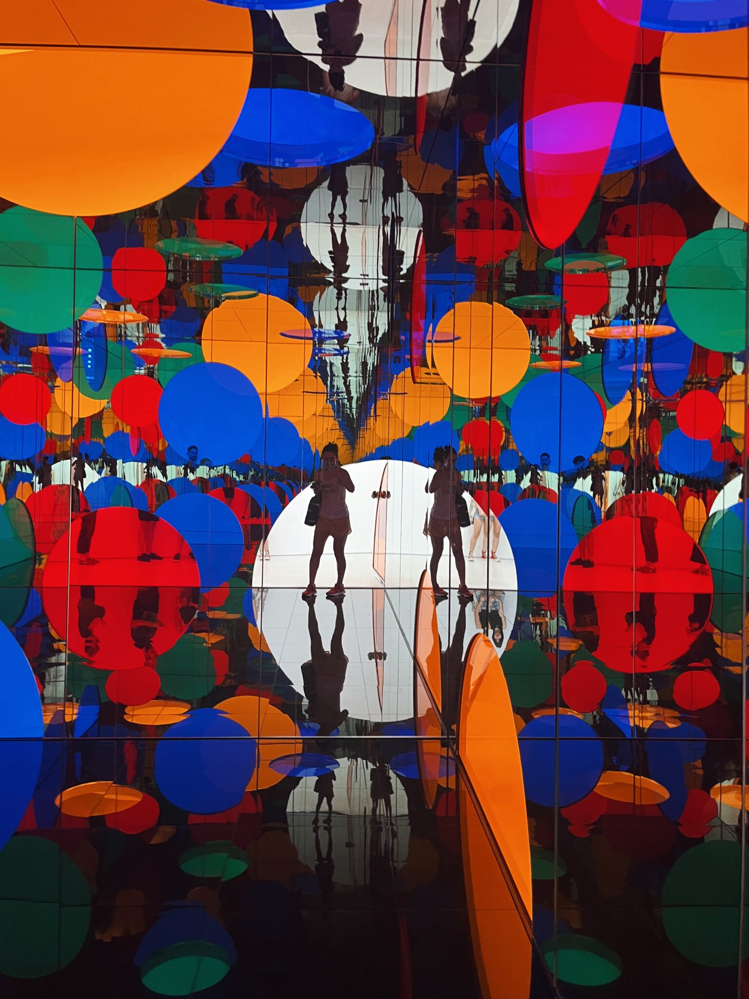 Yayoi Kusama’s Infinity Rooms Evoke Her Inner Battle With ...